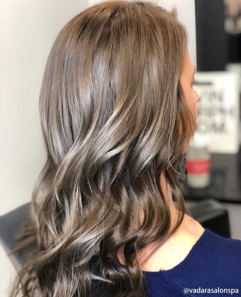 Küllü Kumral Saç Rengi : Açık ve Koyu Tonlar Nasıl Elde Edilir?